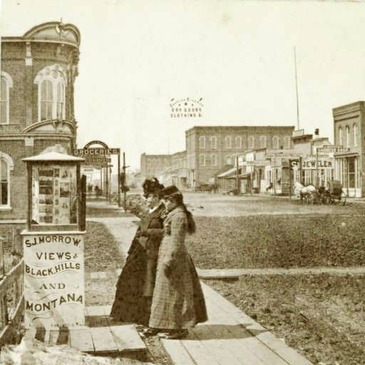 Outerwear- 1880s Style | Lily Absinthe