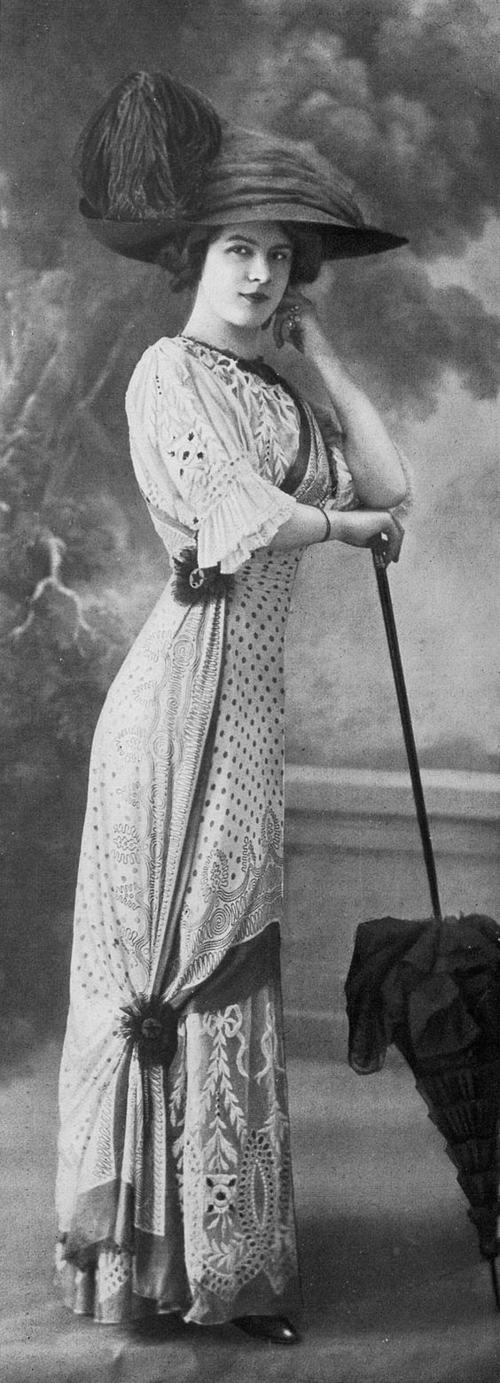 Fashion In Transition: The Early 1900s | Lily Absinthe